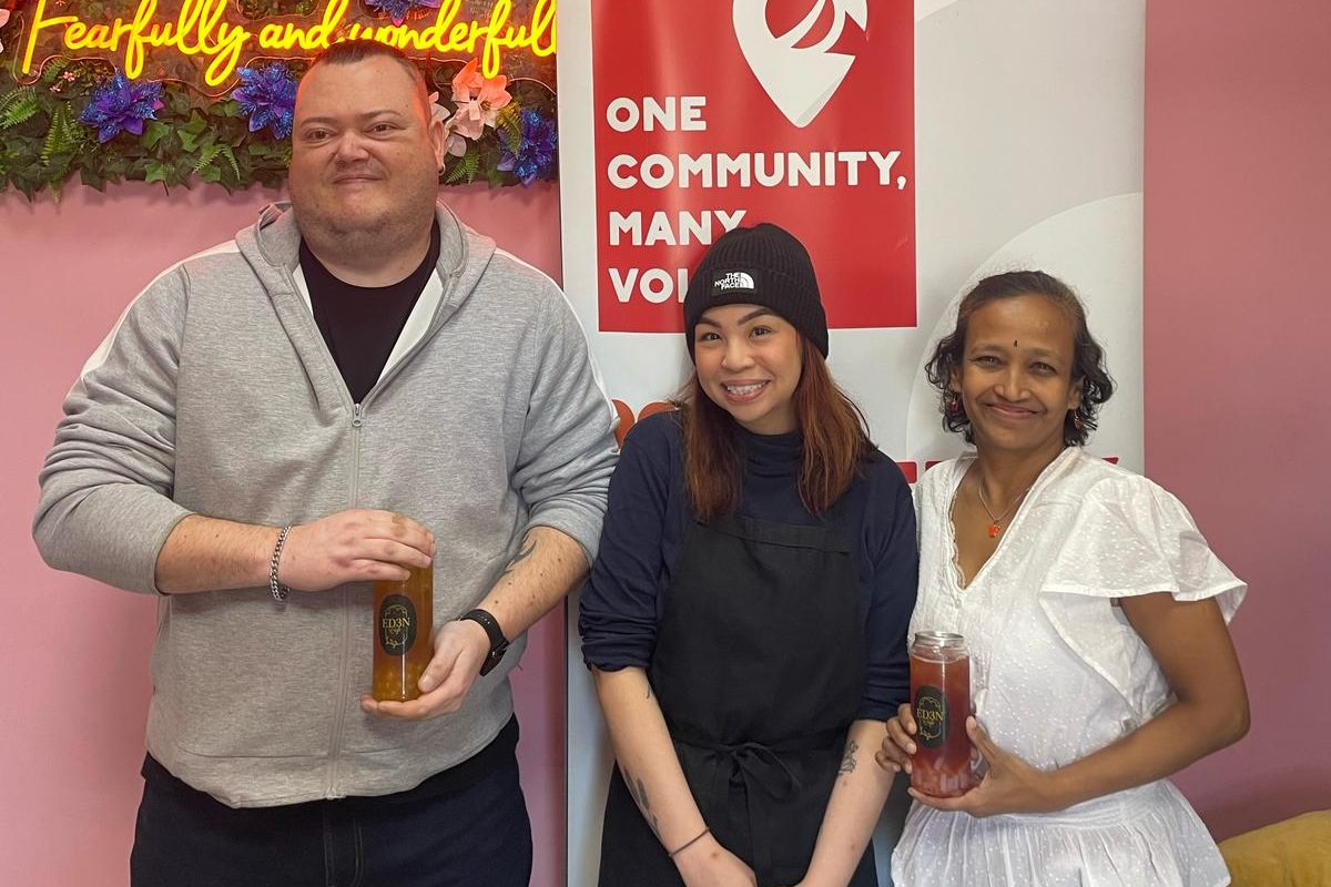 ED3N Café - Outside Broadcast - 92.5 Phoenix FM